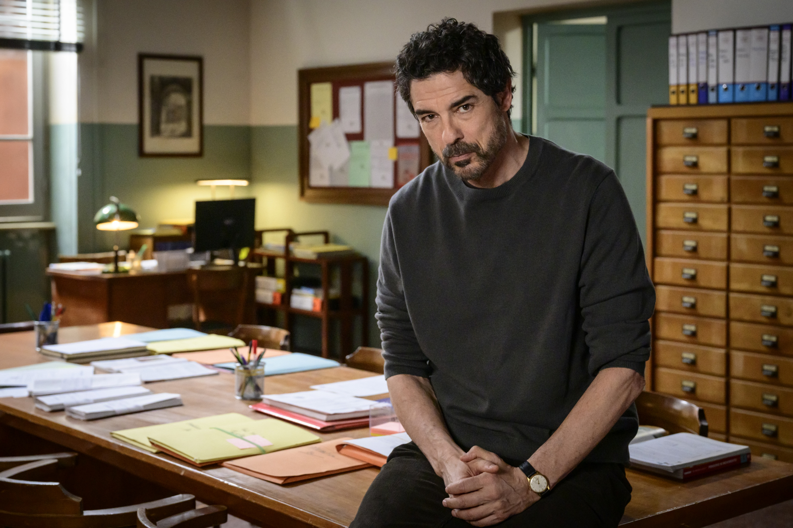 Rai 1, Professor 2 starring Alessandro Gassmann from November 16. - Rai Com