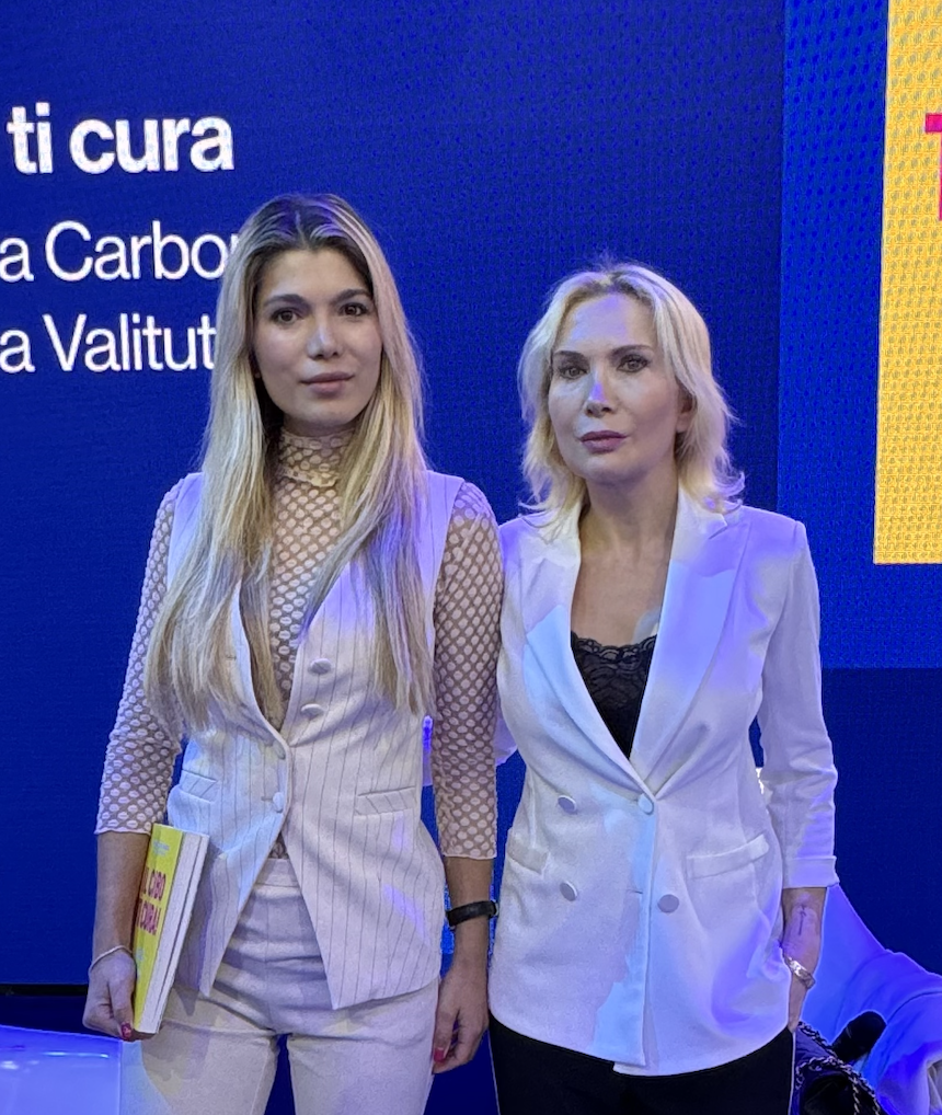« Il cibo ti cura! » di Vira Carbone con Marzia Valitutti al Salone del ...