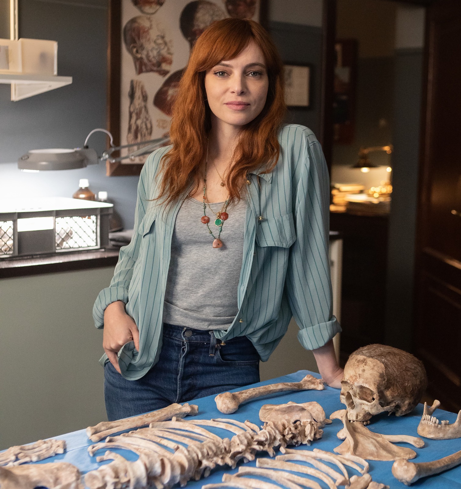 Andrea Farri firma la colonna sonora di “Costanza”. Dal 30 marzo su Rai ...